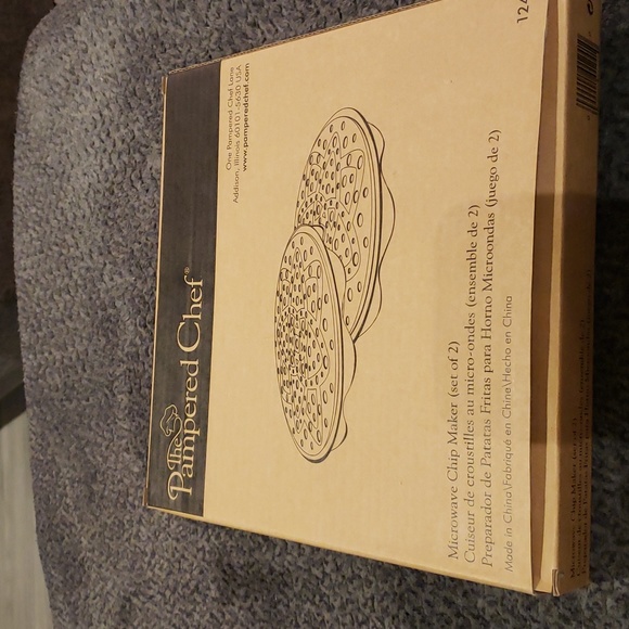 Pampered Chef Kitchen Pampered Chef Microwave Chip Maker Poshmark